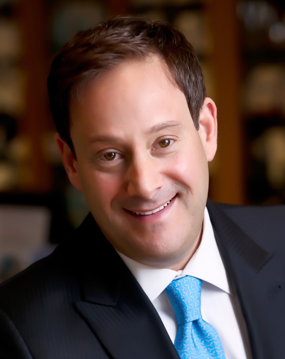 BLUEMERCURY FOUNDER BARRY BECK TALKS ABOUT MEN’S GROOMING